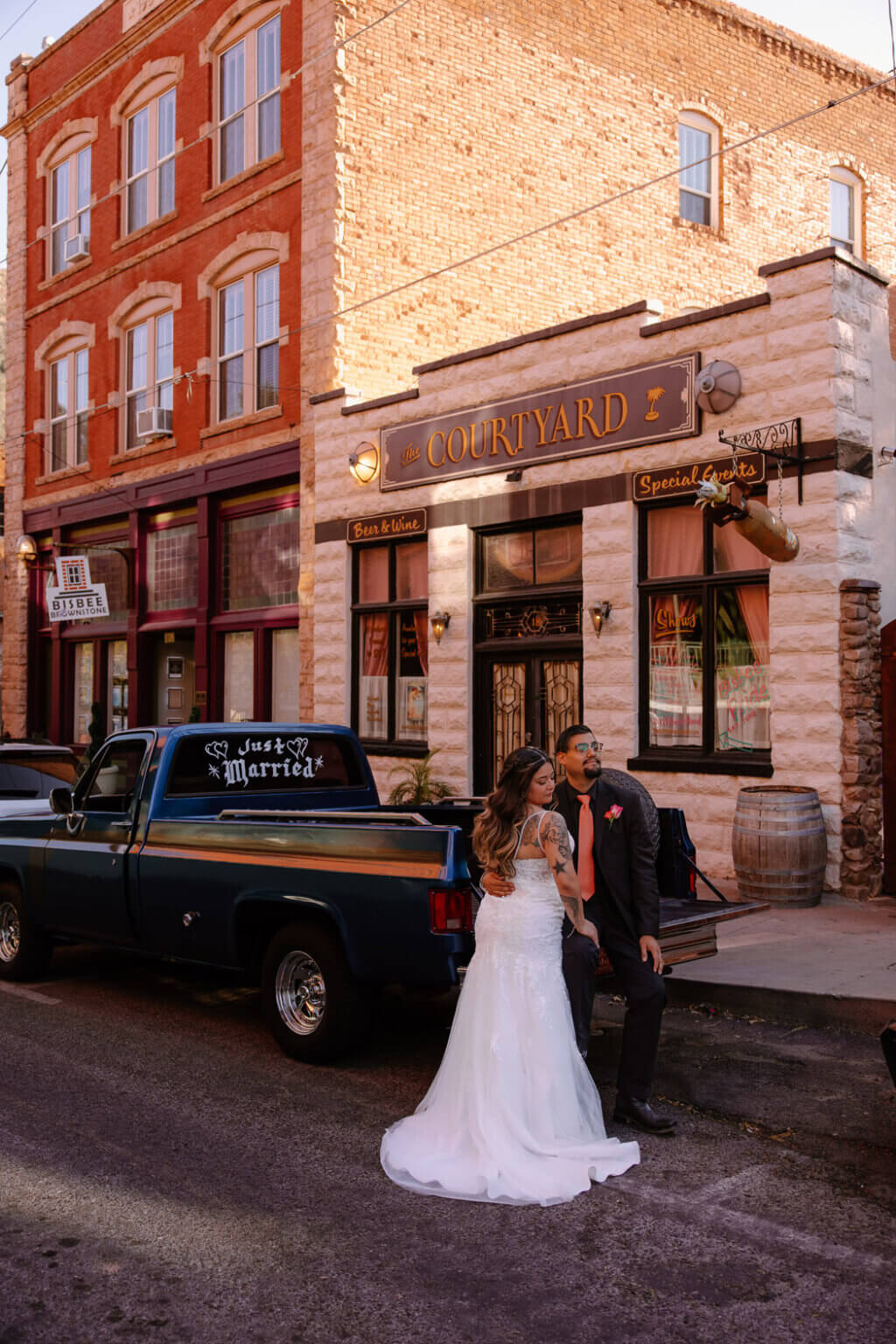 The Courtyard – Weddings & Art Nights in Bisbee, AZ